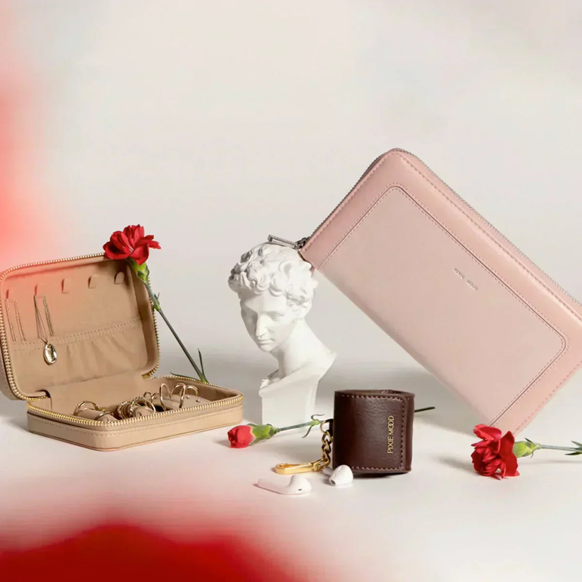 The Pixie Mood 2022 Gift Guide | Pixie Mood